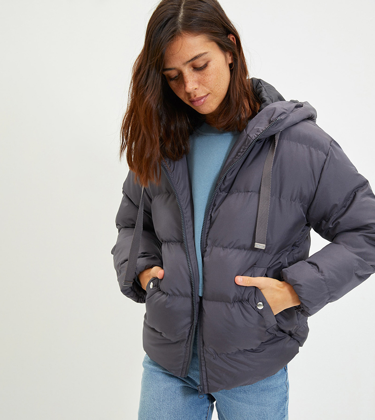 Buy Trendyol Hooded Inflatable Jacket In Grey | 6thStreet Qatar