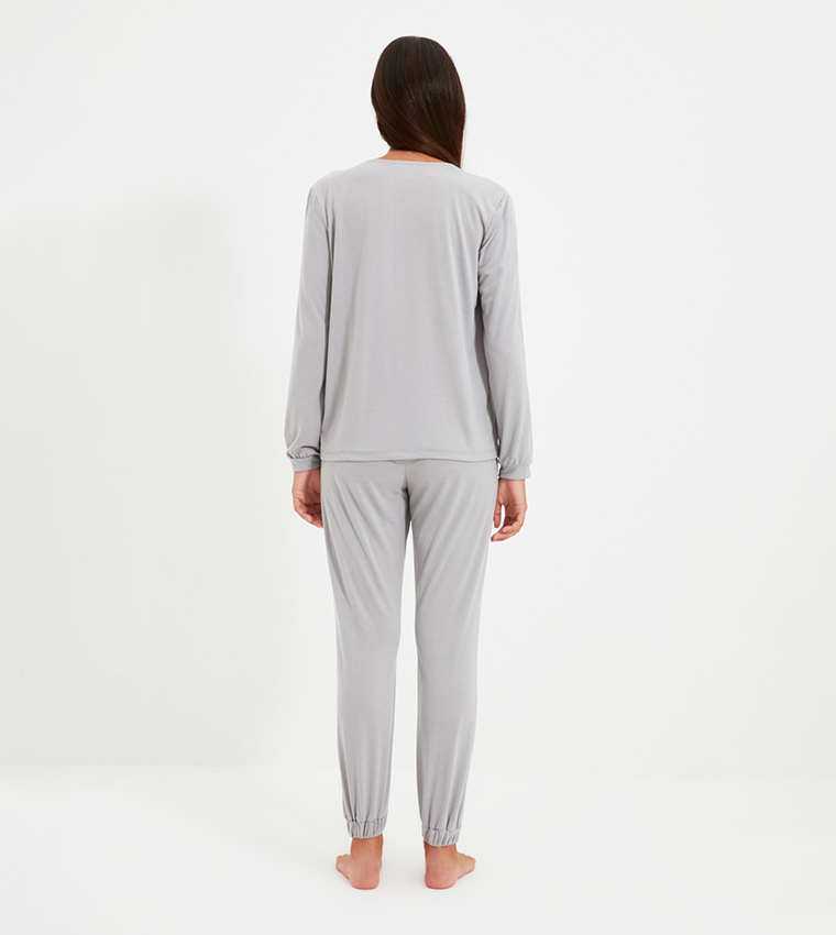 Buy Trendyol Relaxed Fit Night Suit In Grey | 6thStreet Kuwait