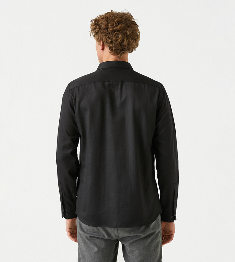 Buy Trendyol Basic Regular Fit Shirt In Black | 6thStreet Qatar