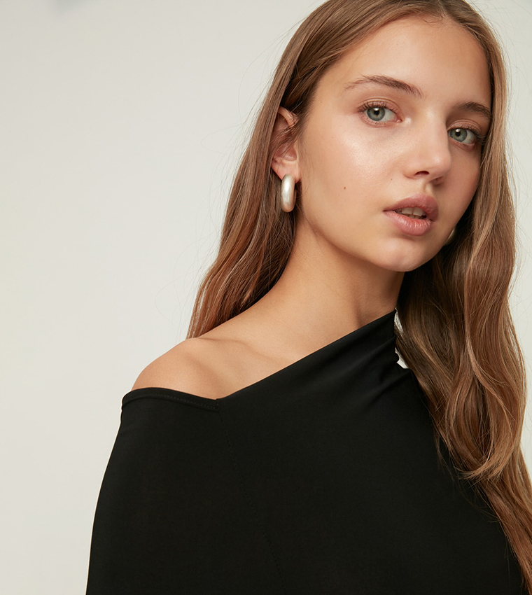 Buy Trendyol Wide Neck Bodysuit Top In Black | 6thStreet UAE