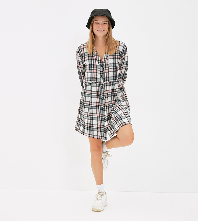 Buy Trendyol Plaid Shirt Dress In Grey | 6thStreet Oman