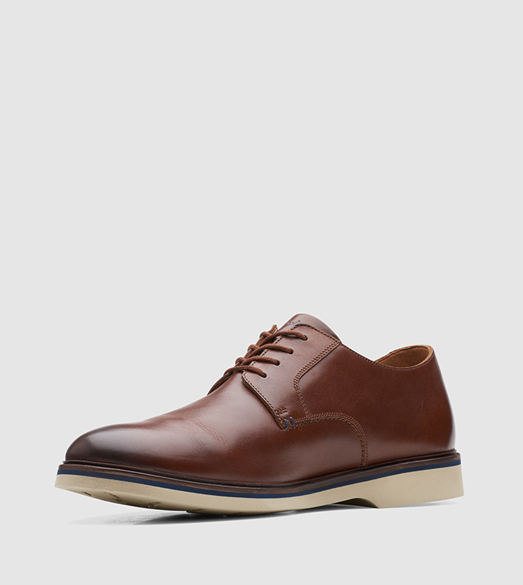 Buy Clarks Plain Toe Derby Shoes In Brown | 6thStreet Qatar