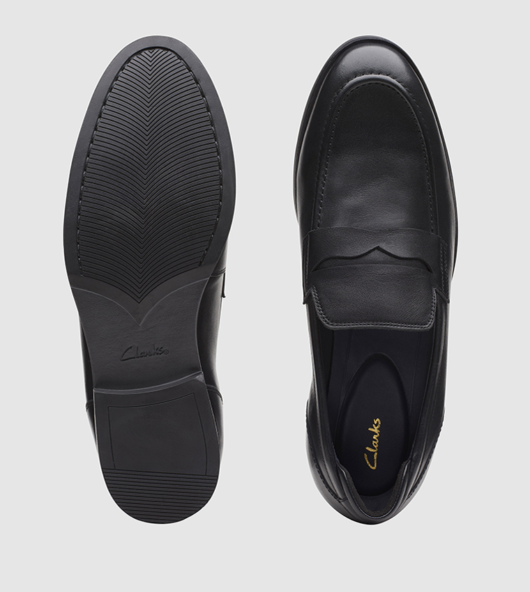 Buy Clarks Bradish Ease Slip On Formal Shoes In Black | 6thStreet Qatar