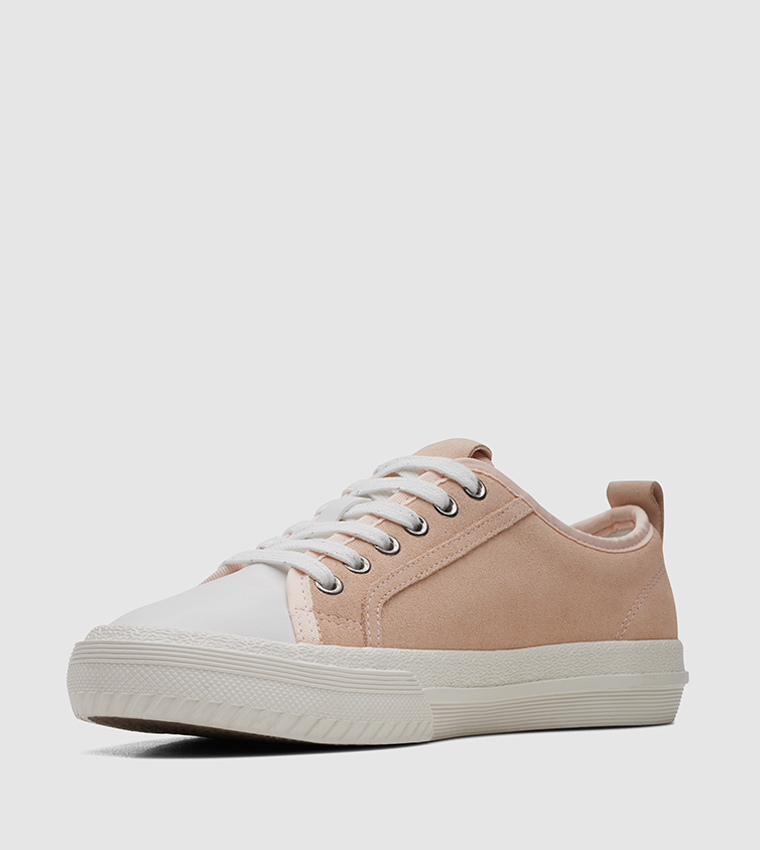 Buy Clarks Roxby Lace Lace Up Casual Shoes In Peach | 6thStreet Qatar