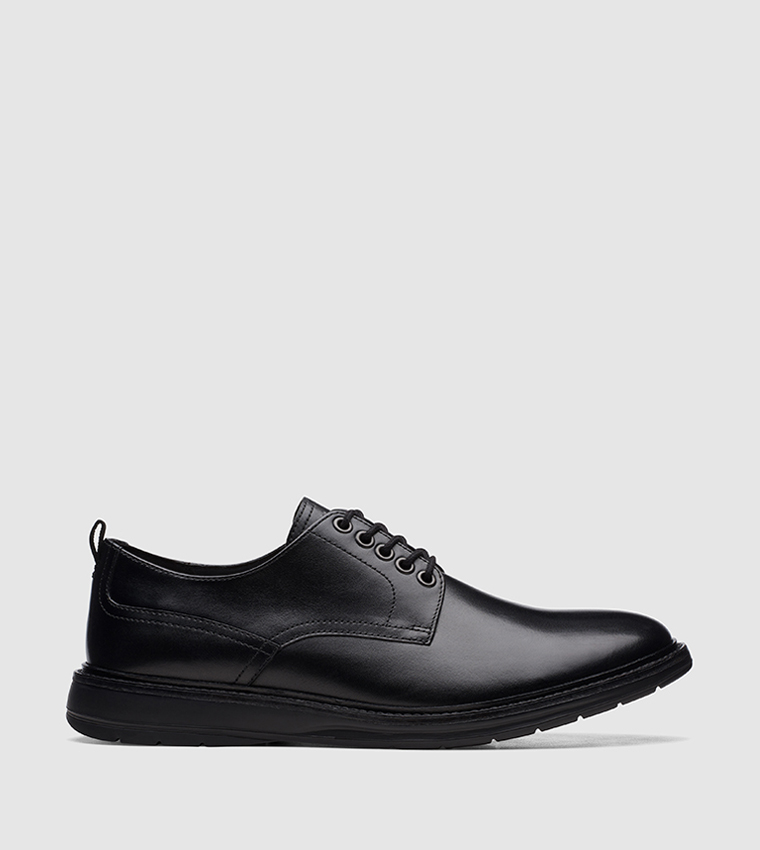 Buy Clarks Chantry Lace Derby Formal Shoes In Black | 6thStreet Qatar