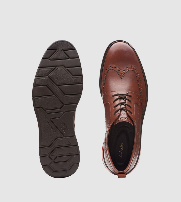 Buy Clarks Chantry Wing Lace Up Brogues In Tan | 6thStreet Saudi Arabia