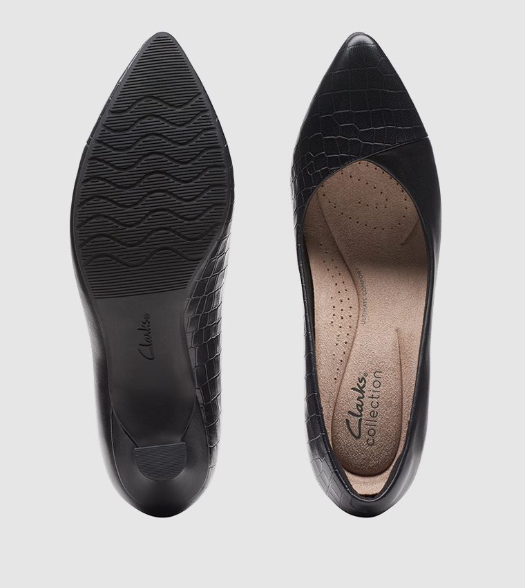 Buy Clarks Kataleyna Rose Textured Pumps In Black | 6thStreet Saudi Arabia