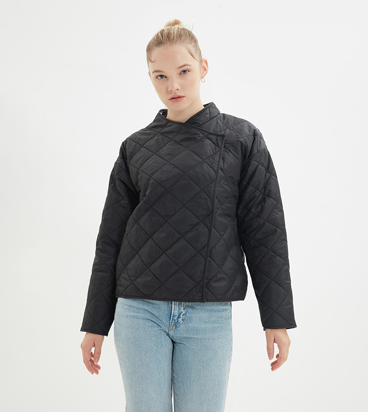 Buy Trendyol Oversize Snap Closure Quilted Coat In Black | 6thStreet UAE