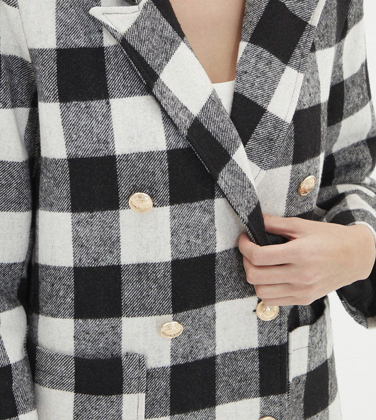 Buy Trendyol Check Pattern Jacket In Black | 6thStreet Bahrain