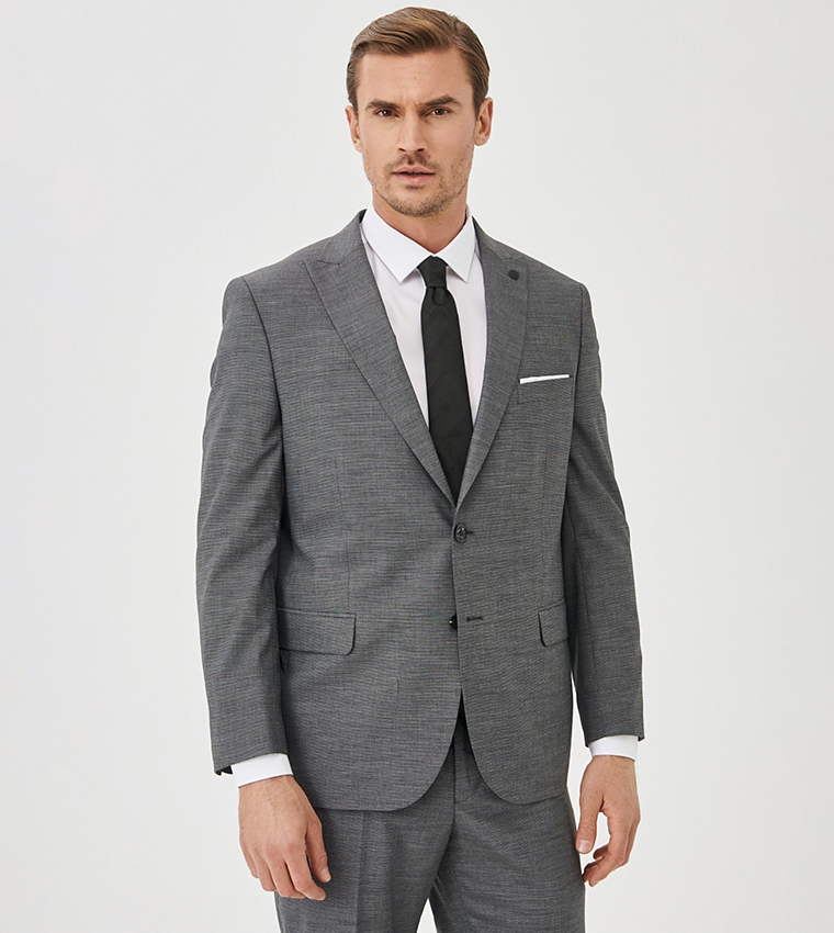 Buy ALTINYILDIZ CLASSICS Textured Regular Fit Suit In Black | 6thStreet ...