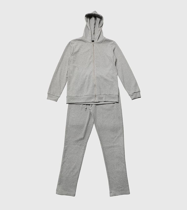 Buy Trendyol Regular Fit Hooded Tracksuit Set In Grey | 6thStreet Oman