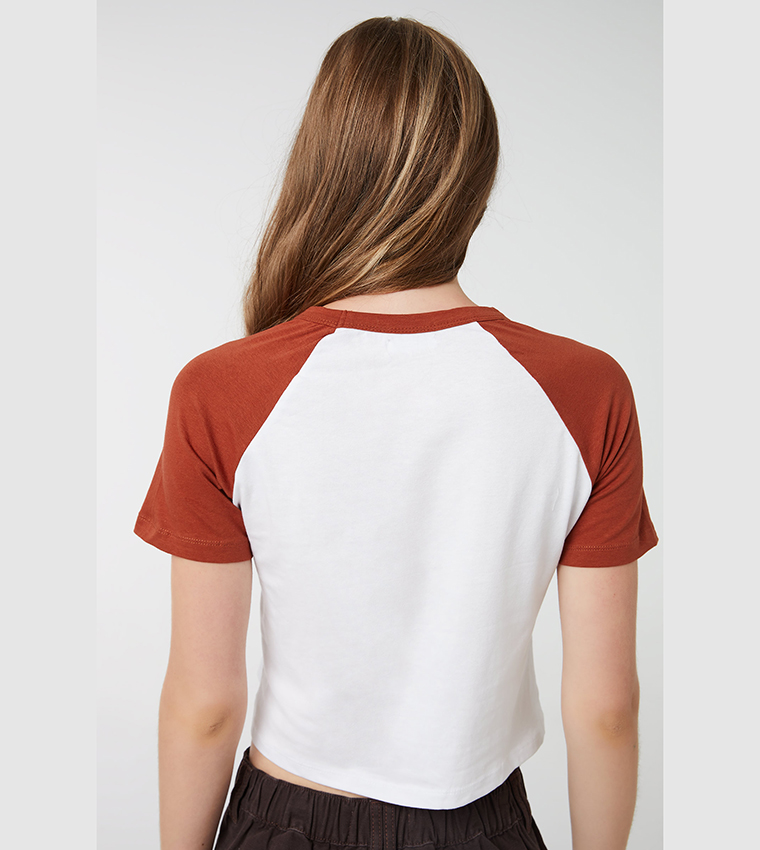 Buy Ardene Basic Boxy Raglan T Shirt In Red | 6thStreet UAE