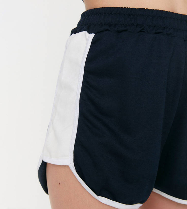 Buy Trendyol Color Block Active Shorts In Blue | 6thStreet Qatar