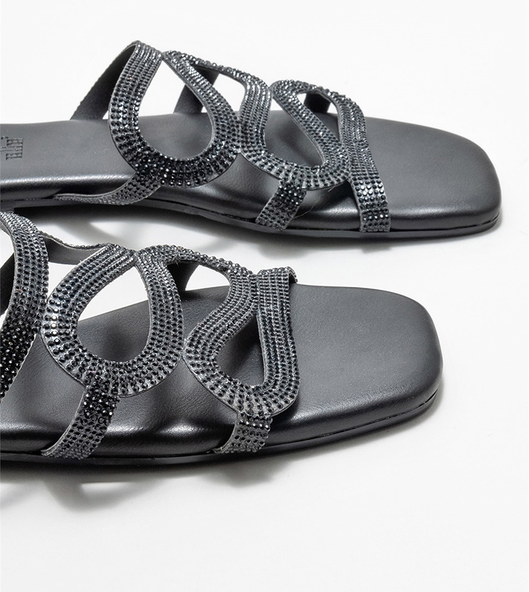 Buy Elle Embellished Flat Sandals In Black | 6thStreet Kuwait