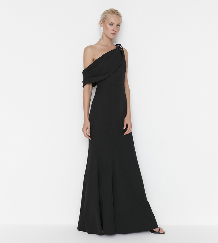 Buy Trendyol Accessorized Flare Maxi Evening & Graduation Dress In ...