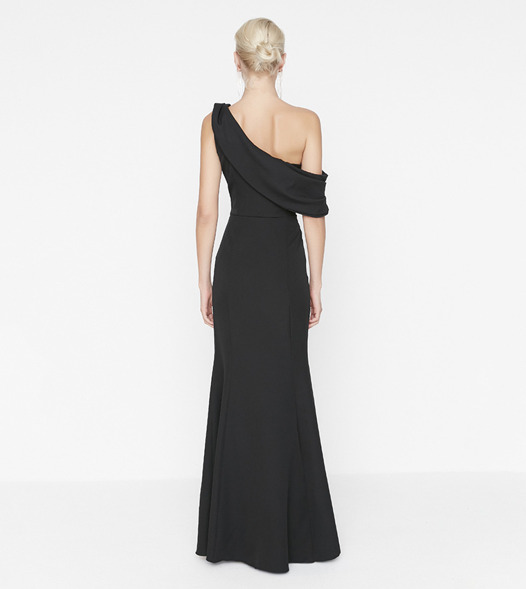 Buy Trendyol Accessorized Flare Maxi Evening & Graduation Dress In ...