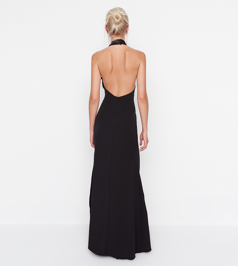 Buy Trendyol Deep Decollete Evening Maxi Dress In Black | 6thStreet Qatar