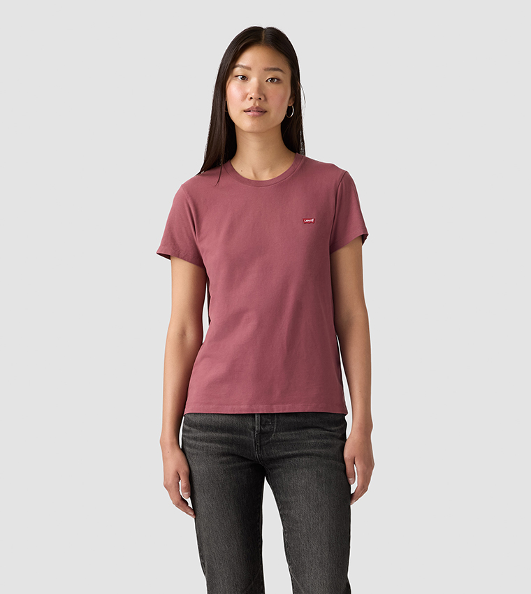 Buy Levi's Logo Detail Crew Neck T Shirt In Purple | 6thStreet Bahrain