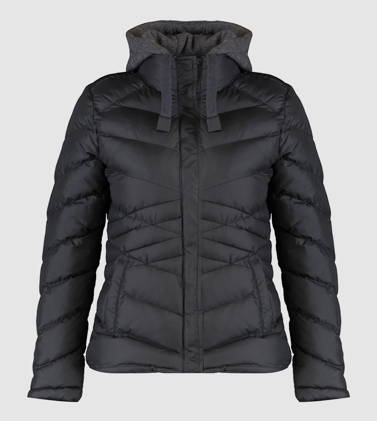 Buy Trendyol Quilted Casual Puffer Jacket In Black | 6thStreet Bahrain