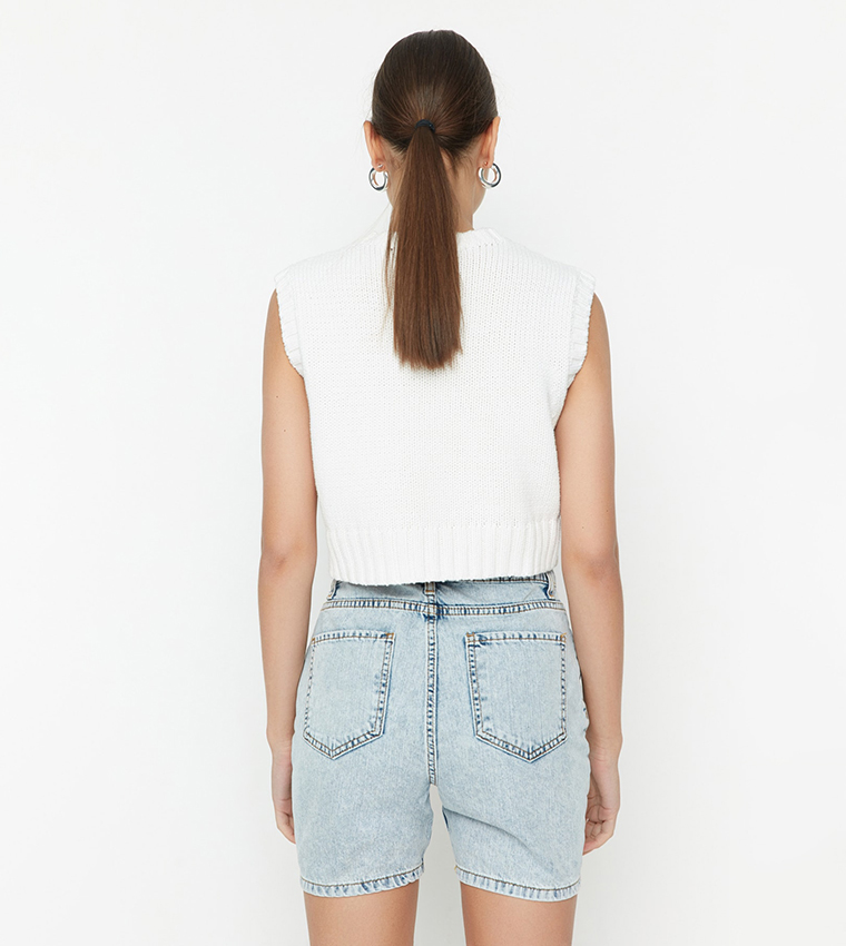 Buy Trendyol Basic Denim Shorts In Blue | 6thStreet Qatar