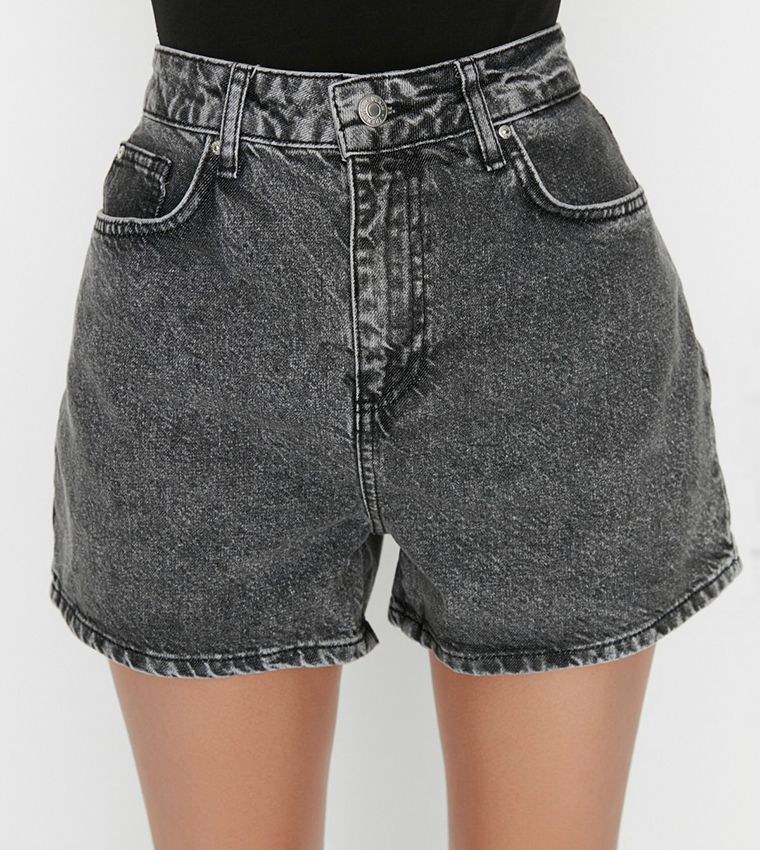 Buy Trendyol High Waist Basic Denim Shorts In Grey | 6thStreet Oman
