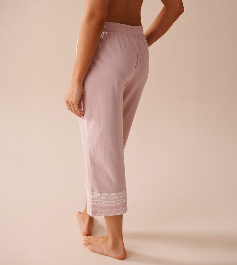 Buy La Vie En Rose Floral Trim Straight Fit Capris In Pink | 6thStreet Oman