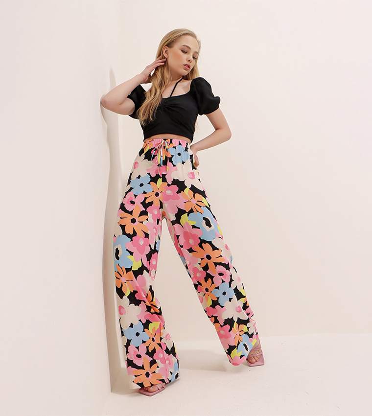 Buy Trend Alaçatı Stili Patterned Wide Leg Pants In MULTICOLOUR ...