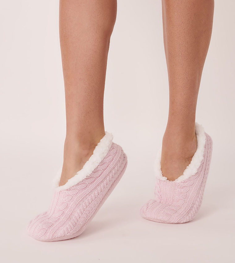 Buy La Vie En Rose Cable Knit Texture Slipper Socks In Pink | 6thStreet ...