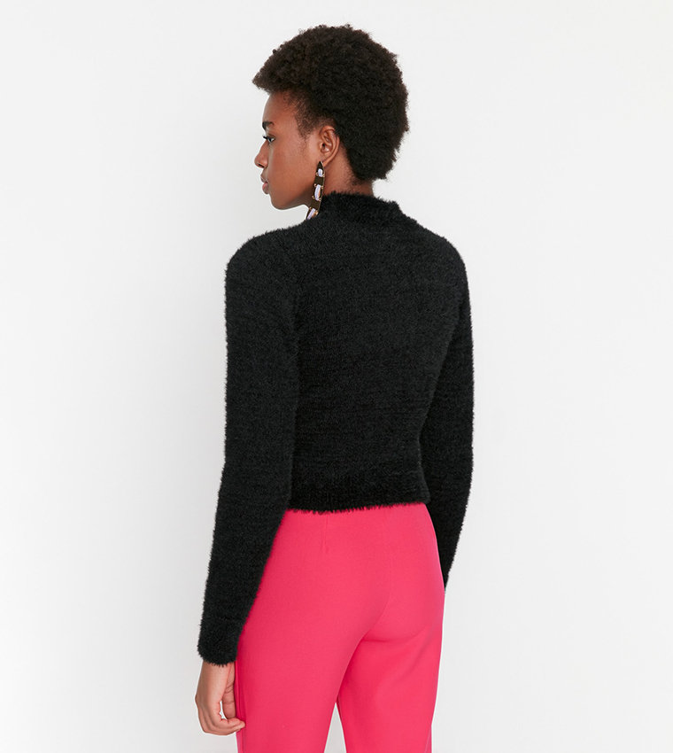 Buy Trendyol Crop Beard Rope Knitwear Sweater In Black | 6thStreet Oman