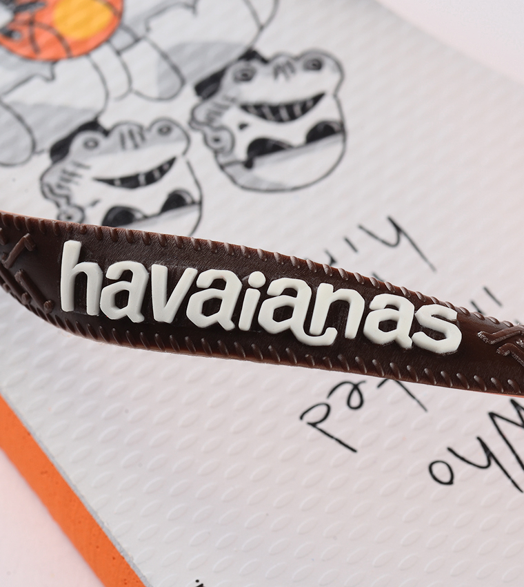 Buy Havaianas Star Wars Mini Me Flip Flops In Orange | 6thStreet UAE