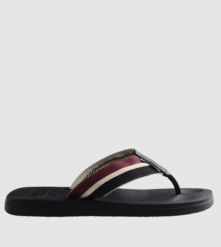 Buy Havaianas New Urban Way Flip Flops In Black | 6thStreet Saudi Arabia