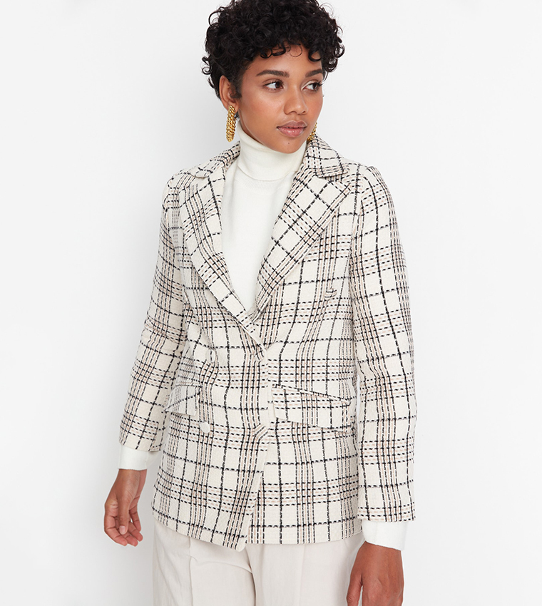 Buy Trendyol Plaid Blazer Jacket In White | 6thStreet Kuwait