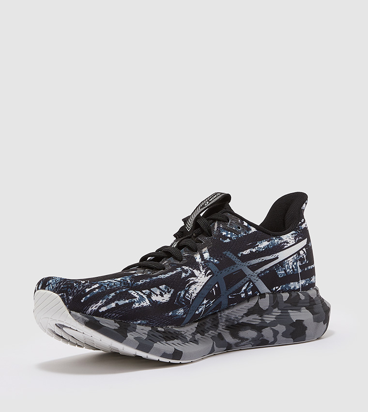 Buy Asics NOOSA TRI 14 Running Shoes In Black | 6thStreet Bahrain