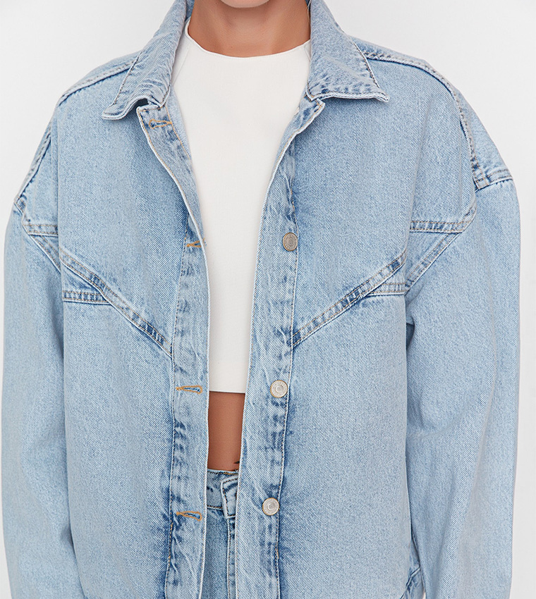 Buy Trendyol Stitch Detailed Denim Jacket In Blue | 6thStreet Qatar