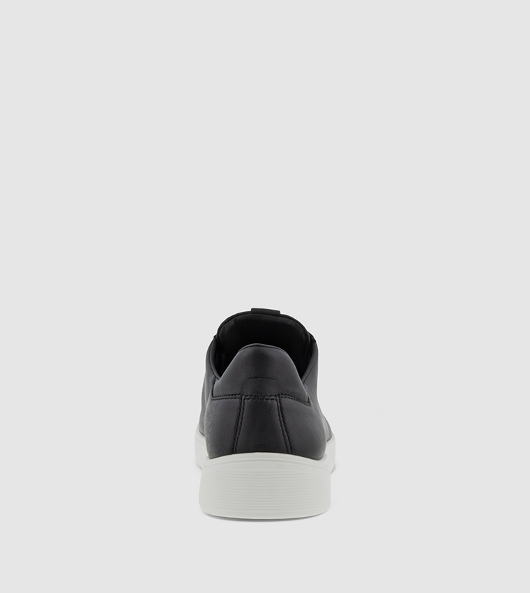 Buy ECCO Street Tray Low Top Sneaker In Black | 6thStreet UAE