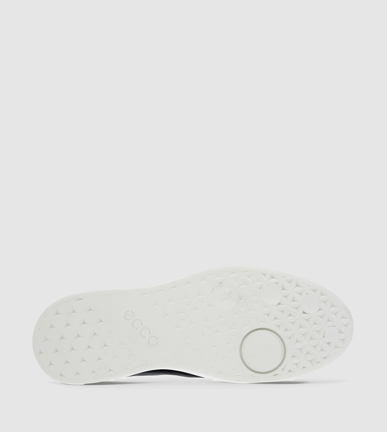 Buy ECCO Street Tray Low Top Sneaker In Black | 6thStreet UAE