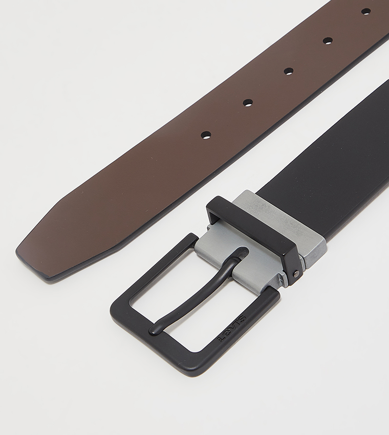 Buy Levi's Louis Reversible Belt In Black | 6thStreet UAE