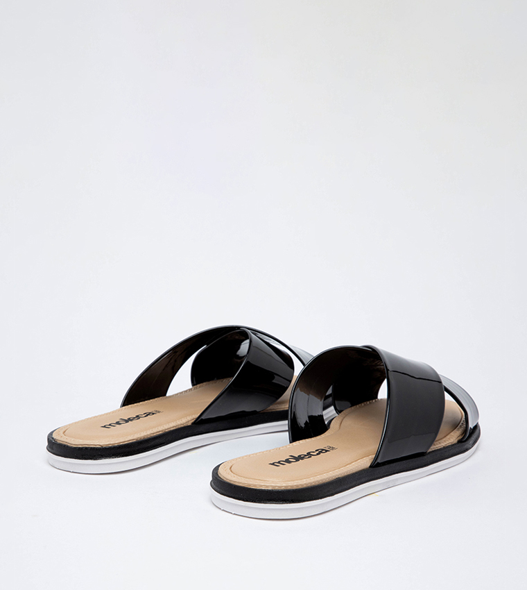 Buy Moleca JANYA Criss Cross Open Toe Flat Sandals In Black | 6thStreet UAE