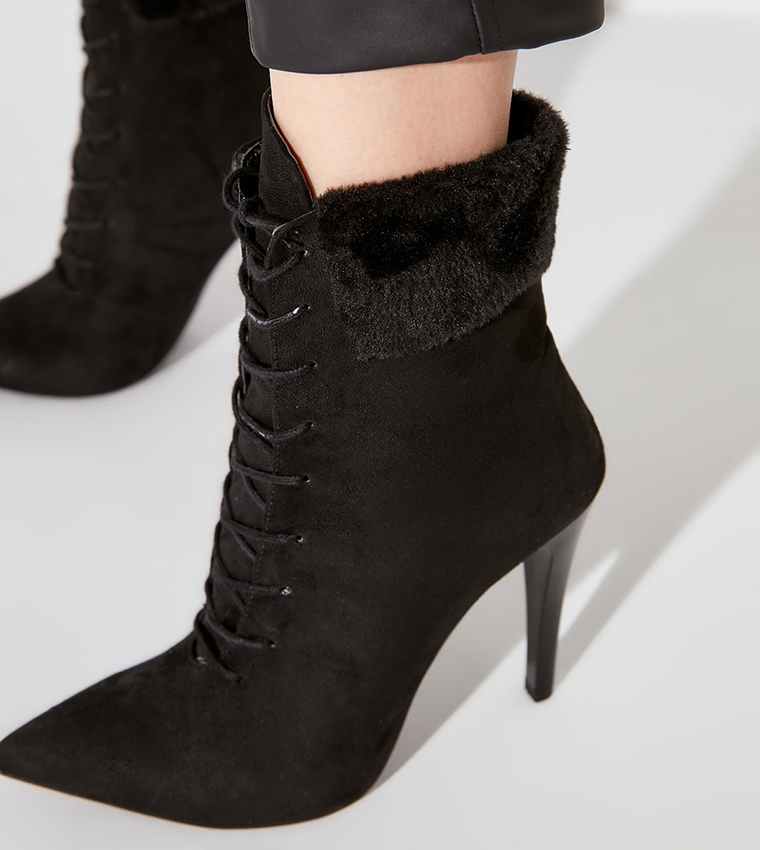 Buy Trendyol Basic Casual Ankle Boots In Black | 6thStreet Saudi Arabia