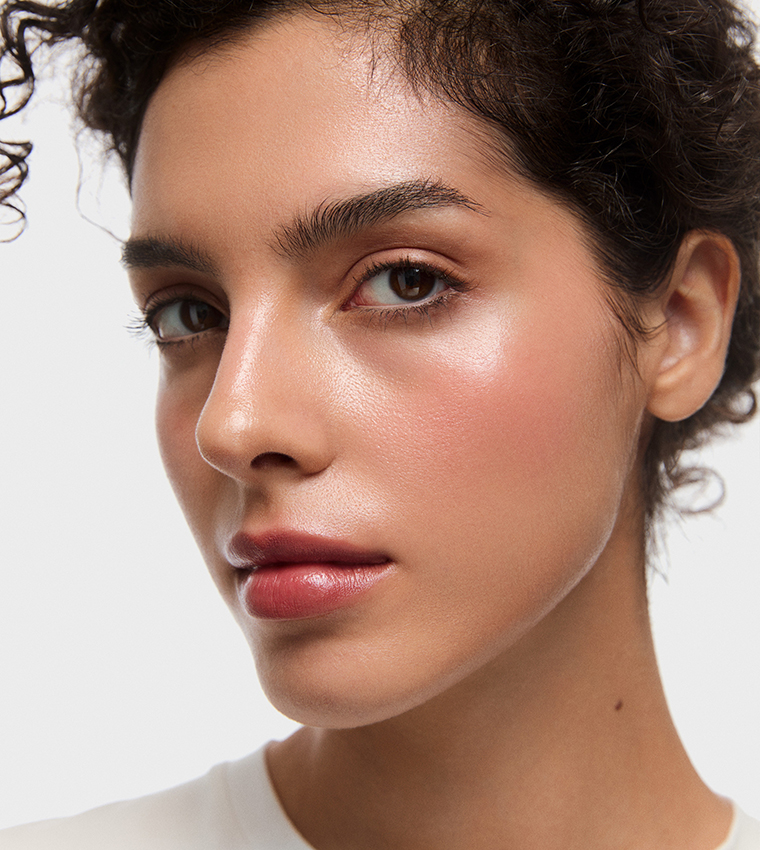 Buy Inglot Cream Stick Highlighter Classic Glow 311 In Gold | AIVI Qatar