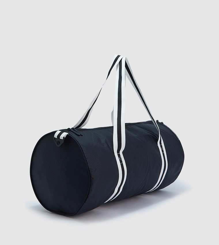 Buy Sprandi @ CCC Solid Gym Duffel Bag In Black | 6thStreet Qatar