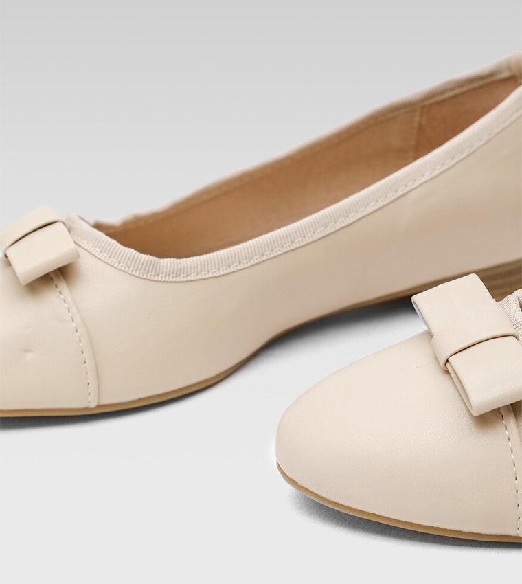 Buy Jenny Fairy @ CCC Bow Detailed Ballerinas In Beige | 6thStreet Qatar