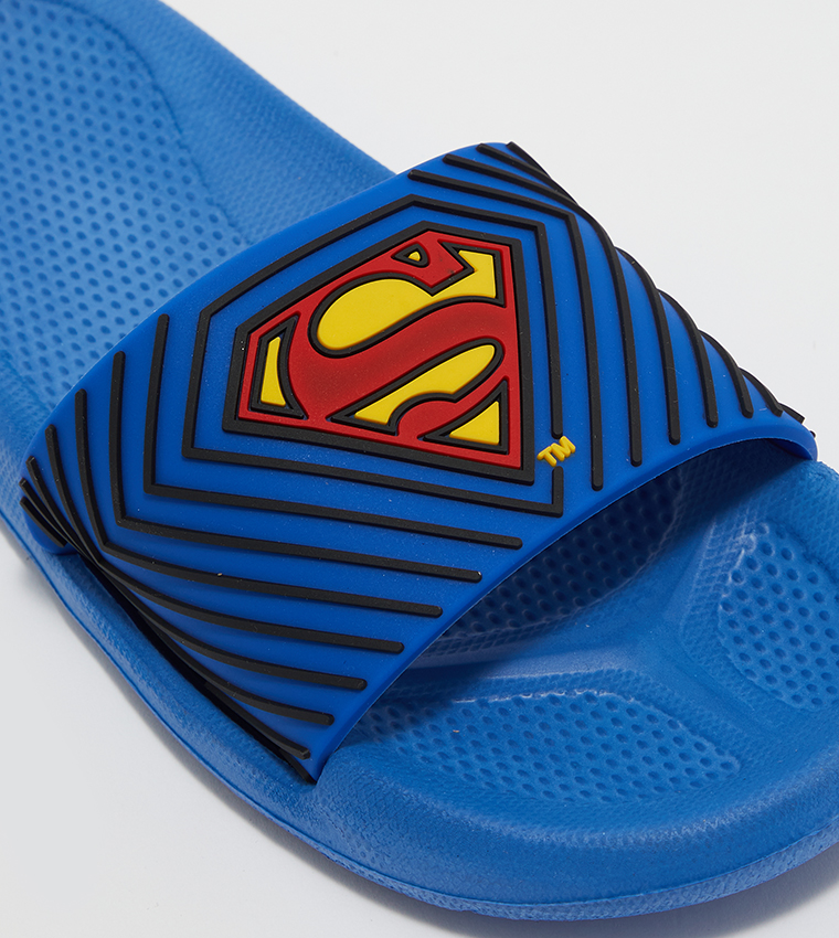 اشتري وارنر براذرز سوبرمان @ فان مانيا Superman Pool Sliders بلون أزرق ...