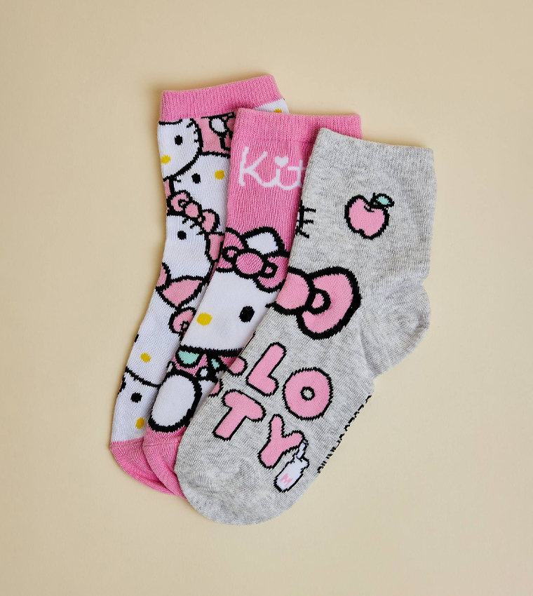 Buy R&B 3 Pack Hello Kitty Ankle Socks In Multiple Colors | 6thStreet ...