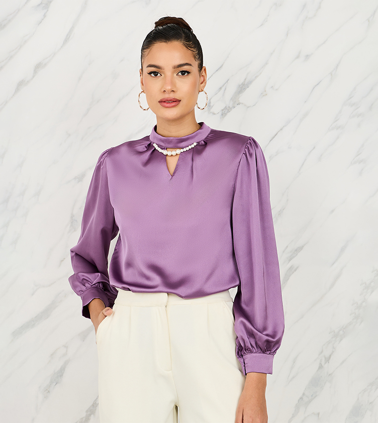 Buy Styli Pearl Detail Keyhole Neck Top In Purple | 6thStreet Saudi Arabia