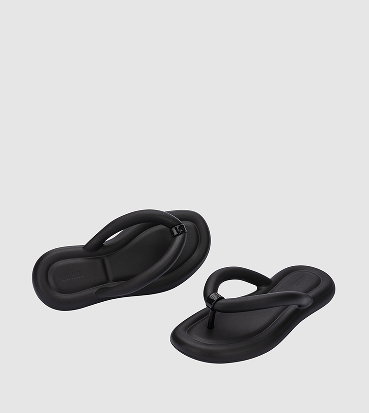 Buy Melissa Textured Flip Flops In Black | 6thStreet UAE