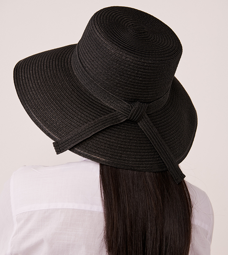 Buy La Vie En Rose Straw Hampton Hat In Black | 6thStreet UAE