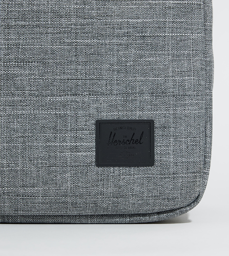 Buy Herschel Bowen Tech Duffle Bag In Grey | 6thStreet Kuwait