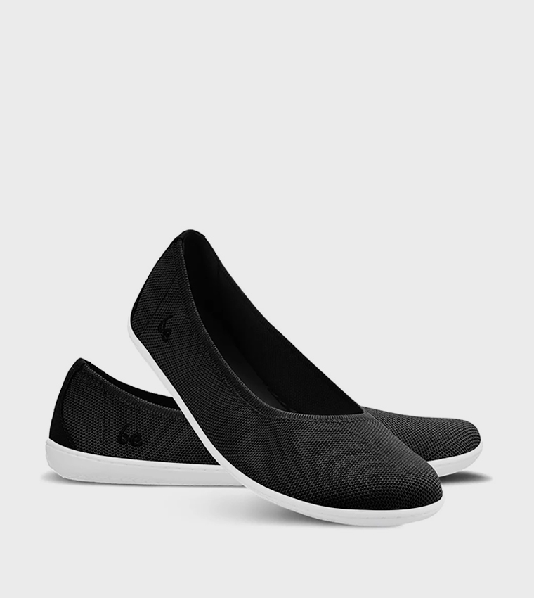 Buy BeLenka DELIGHT Textured Ballerinas In Black | 6thStreet UAE
