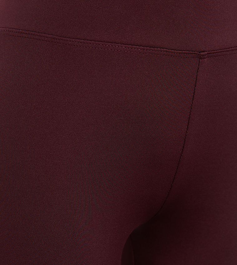 Buy Trendyol Solid Elastic Waist Active Tights In Cherry | 6thStreet UAE